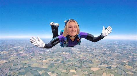 Emily Peacock Is Fundraising For Cancer Research Uk