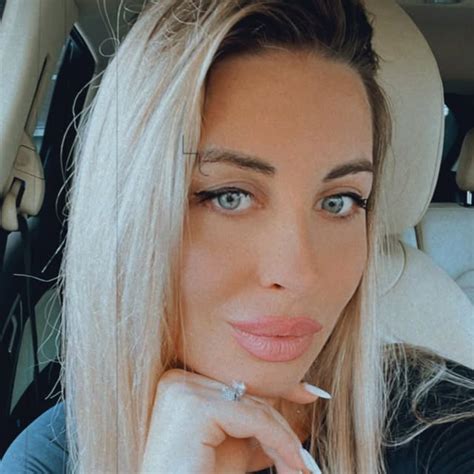 𝑀𝑎𝑟𝑖 Marisha25 • Threads Say More
