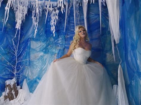 Snow Queen Beautiful Photos 21 Pics Xhamster