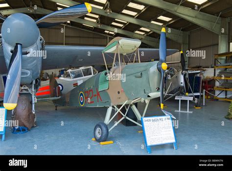 De Havilland Aircraft Heritage Centre Mosquito Museum Dh82b Queen Bee
