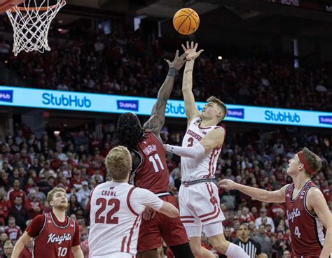 Badgers Takeaways From Wisconsins 58 57 Loss To Rutgers