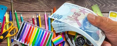 Ailelerin çocuklarına öğrenci para desteği başladı Tam 1300 TL