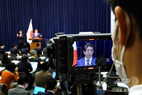 日本、1世帯に布マスク2枚配布へ ネットで冷笑広がる 写真3枚 国際ニュース：afpbb News