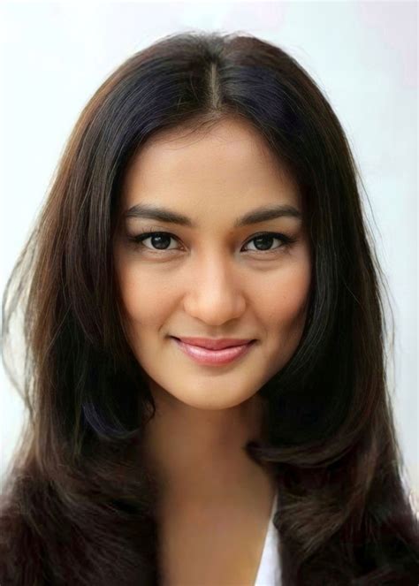 Atiqah Hasiholan Gadis Gadis Cantik Wanita Cantik Gambar