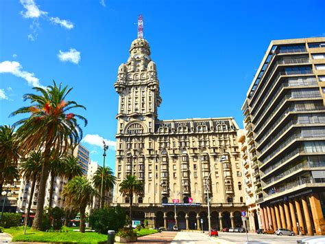 Los mejores Paquetes Turísticos a Montevideo Despegar