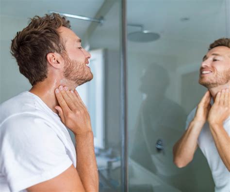 Banish Razor Burn Tips For A Smooth Irritation Free Shave House Of Handsome