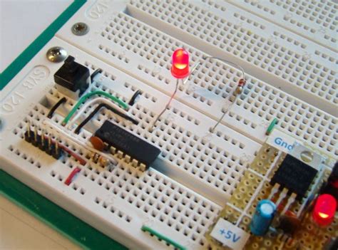 image flashled output pic16f688 embedded lab
