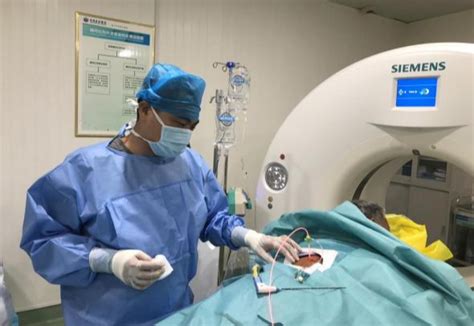 【品质世博】光动力治疗为什么能治疗肿瘤？凤凰网山东凤凰网