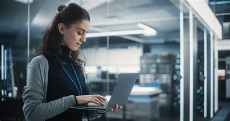 21 609 Cyber Security Working Laptop Royalty Free Photos And Stock