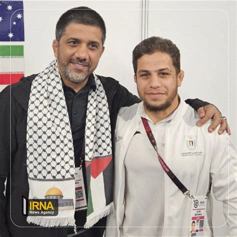 دیدار علیرضا دبیر با کشتی‌گیر فلسطینی در استانبول علت دیدار چه بود؟ عکس همشهری آنلاین