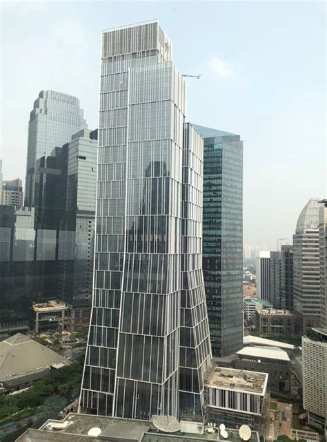 Sequis Tower Facade Podium Reached 95