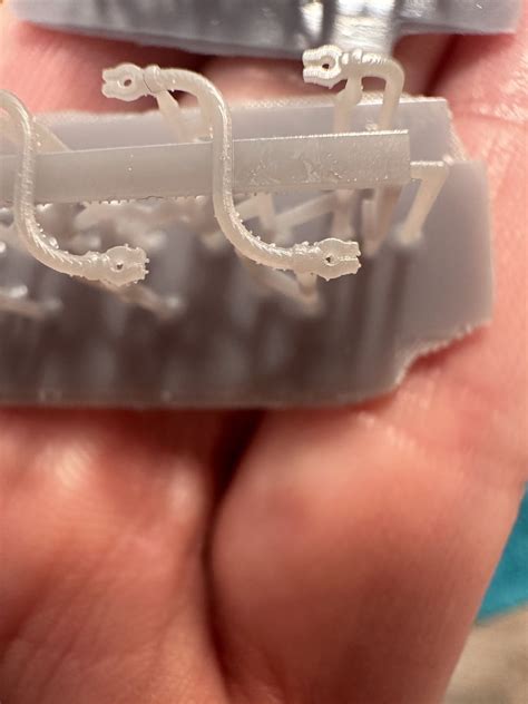 what could be causing these weird mesh spikey looking edges r
