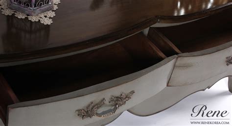 고급스럽고 분위기있는 거실을 만들어주는 르네의 프렌치 엔틱 Tv 거실장 프랑스가구 르네 Rene 네이버 블로그