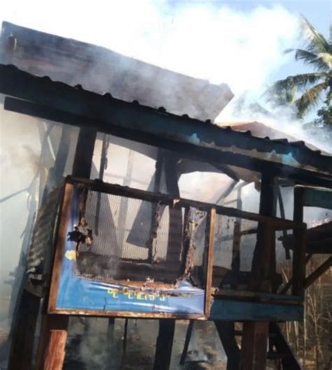 မြောက်ဦးတွင်မွတ်ဆလင်နေအိမ်နှစ်လုံး မီးလောင်