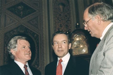 Lowell Weicker Former Republican Governor Of Connecticut Dies