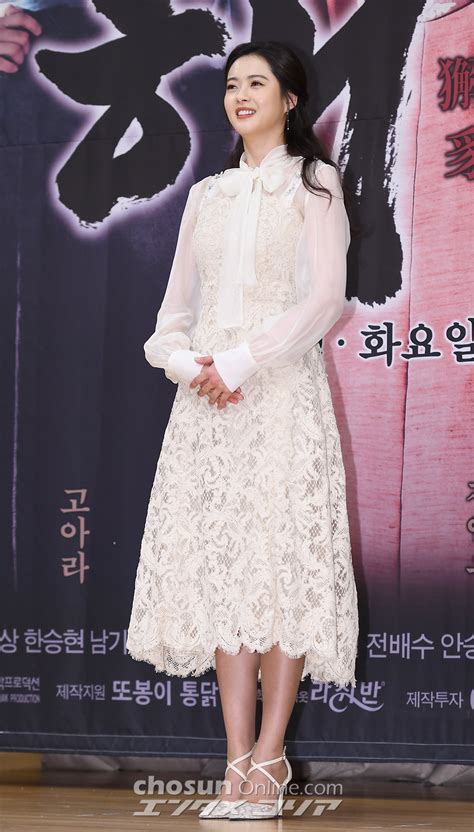포토 해치 고아라 순백의 단아한 여신
