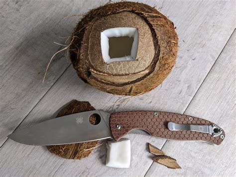 Micarta Scales Spyderco Resilience Vs Coconut Brown