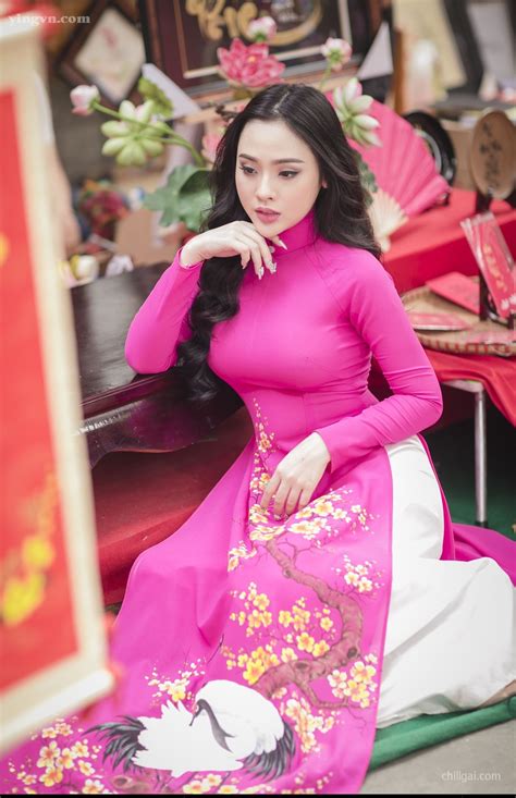 Tan Chảy Với Loạt Ảnh Gái Xinh Mặc Áo Dài Cực Duyên Dáng Dễ Thương 36