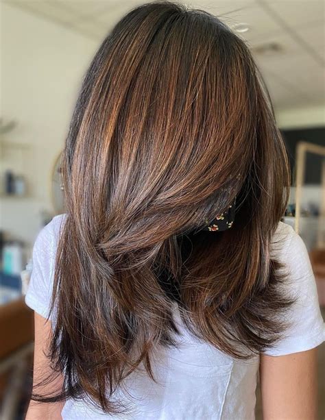 50 Beautiful Layered Haircuts For 2024 Hair Adviser Buen Corte De
