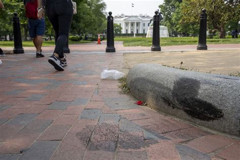 More Details About Crash Near White House Whur 963 Fm