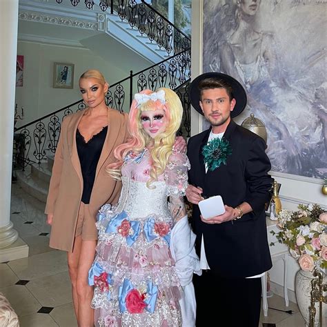 Анастасия Волочкова решила избавиться от дряблого живота • Fine News