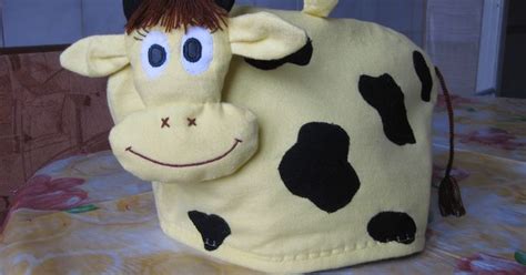 Да да на маленькую кастрюлю Хотя изначальная идея была сшить грелку на заварной чайник но