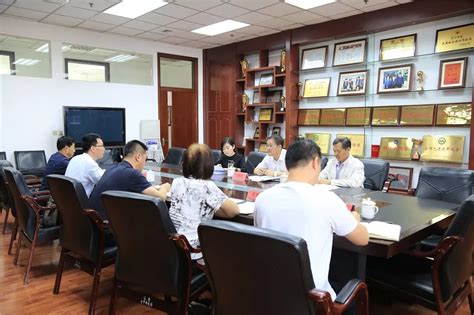 【学校要闻】辽宁省老干部教育活动中心召开领导班子专题民主生活会刘凤满