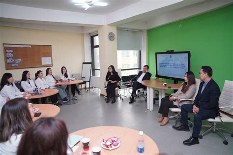 АШУҮИС ийн Сувилахуйн АШУҮИС ийн Сувилахуйн Сургууль