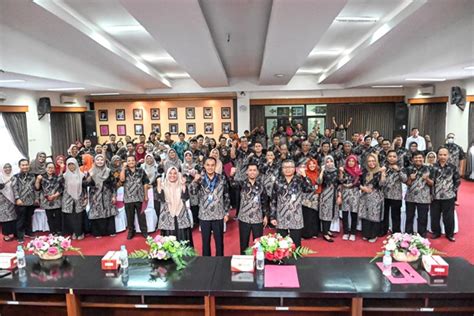 Fakultas Ekonomi Dan Bisnis