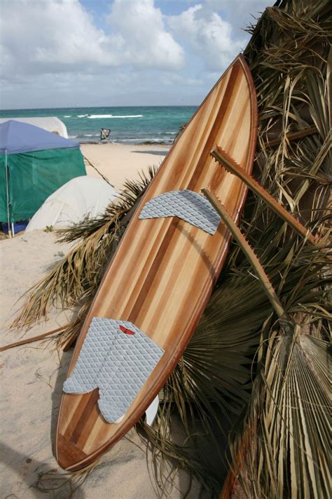 Cedar Strip Carbon Fibre Kite Surfboard Designed For Big Air Jumping