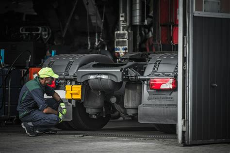 Whats The Difference Between Predictive And Preventive Maintenance