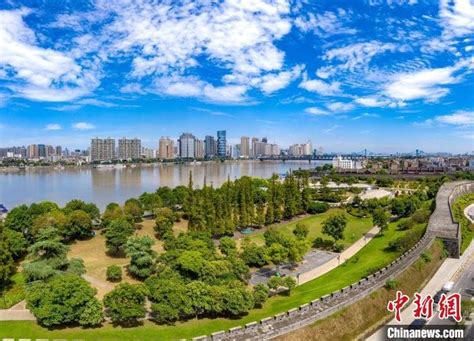 湖北一地多孩家庭购买首套新房最高可补6万元凤凰网湖北凤凰网