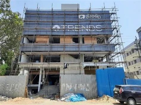 30 Mm Aluminium Cladding Work For Outdoor 65 X 11 X20 Feet At ₹ 1200