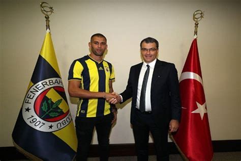 Mercato Slimani s engage en faveur de Fenerbahçe