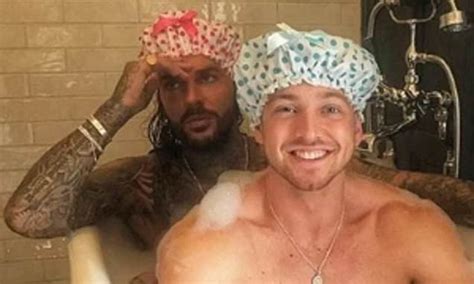Sam Thompson Enjoys A BUBBLE BATH With Pete Wicks As He Shares NAKED Snap With TOWIE Hunk