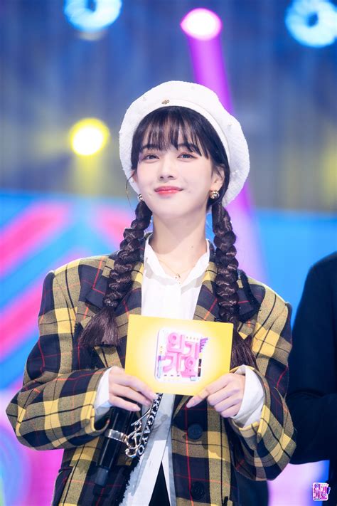 노정의 인기가요짱공유닷컴 연예인