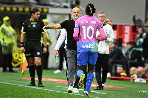 Milan Inter Pioli Rivoluziona La Formazione Scelta Clamorosa Su Leao