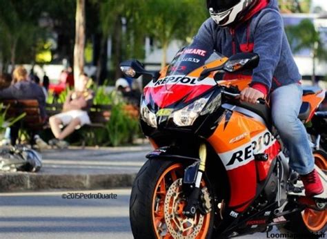 عکس موتور سی بی ار 1000