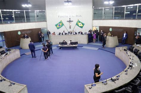 Eleição Assembleia do Ceará só teve um dia de sessão em setembro