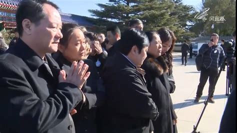 刘江妻子追悼会痛哭：到天堂不要再累了，要爱护自己凤凰网