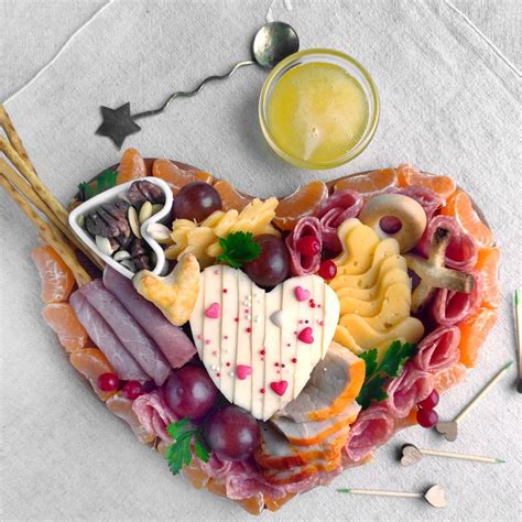 Perfect Date Night Charcuterie Board For Two Easy Quick And Healthy