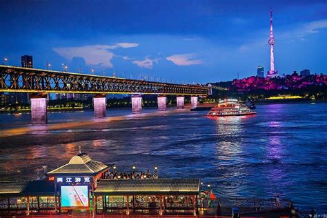 夏夜武汉游船江中下 饺子 荆楚网 湖北日报网