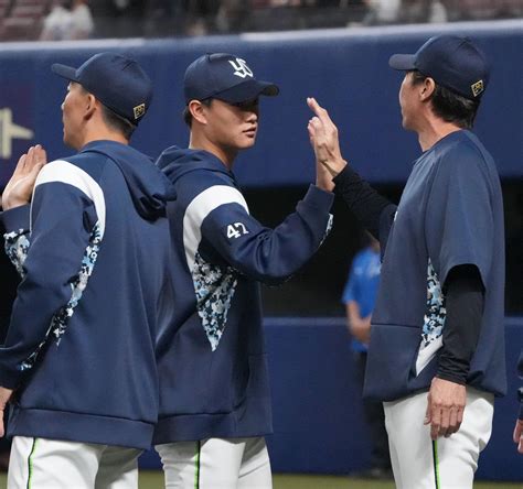 【ヤクルト】高津監督、高橋奎二にお怒り「ピリッとしないね。僕もちょっと反省」今季初勝利も3失点 プロ野球写真ニュース 日刊スポーツ