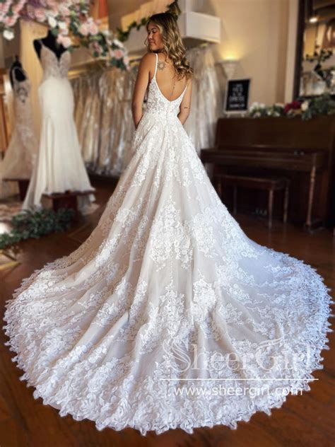 Spaghetti Straps Sweetheart Neck A Line Wedding Dress Tulle Bridal Gow