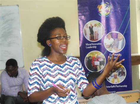 MATUKIO MICHUZI BLOG UNESCO YOUTH FORUM WAENDESHA SEMINA YA KUWAELEKEZA VIJANA NAMNA YA