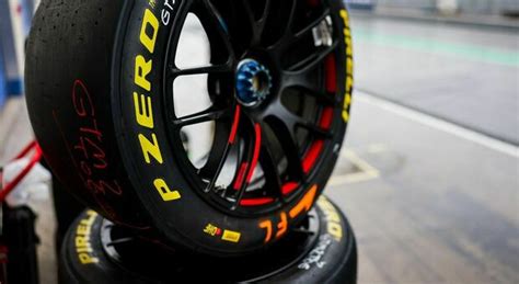 Pirelli Da Bathurst Australia Inizia La Lunga Stagione Gt Oltre 75