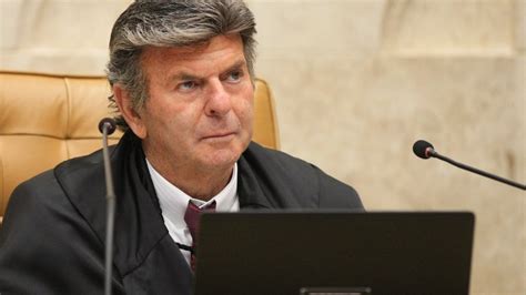 Responsabilidade Das Redes Sociais STF Retoma Julgamento Voto De Fux