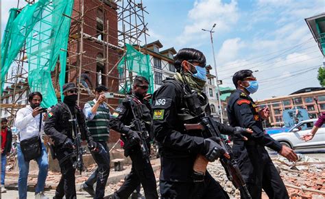 Marines Around Dal Lake Elite Nsg Personnel As Srinagar Preps For G20 Meet