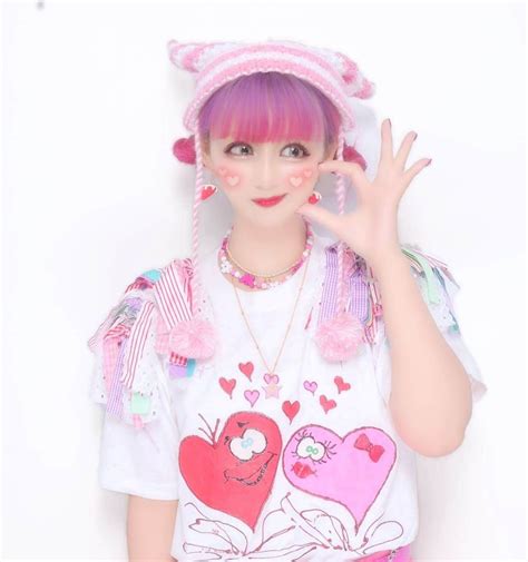 しなこさんのインスタグラム写真 しなこinstagram「tiktokライブしながら撮ったぷり🦄🩷 またしなこっこのみんなとプリ会し