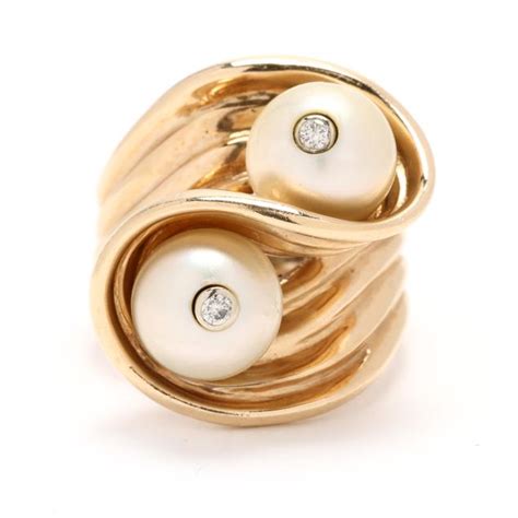 Gold Pearl And Diamond Bypass Ring Lot 2100 Luxury Accessories